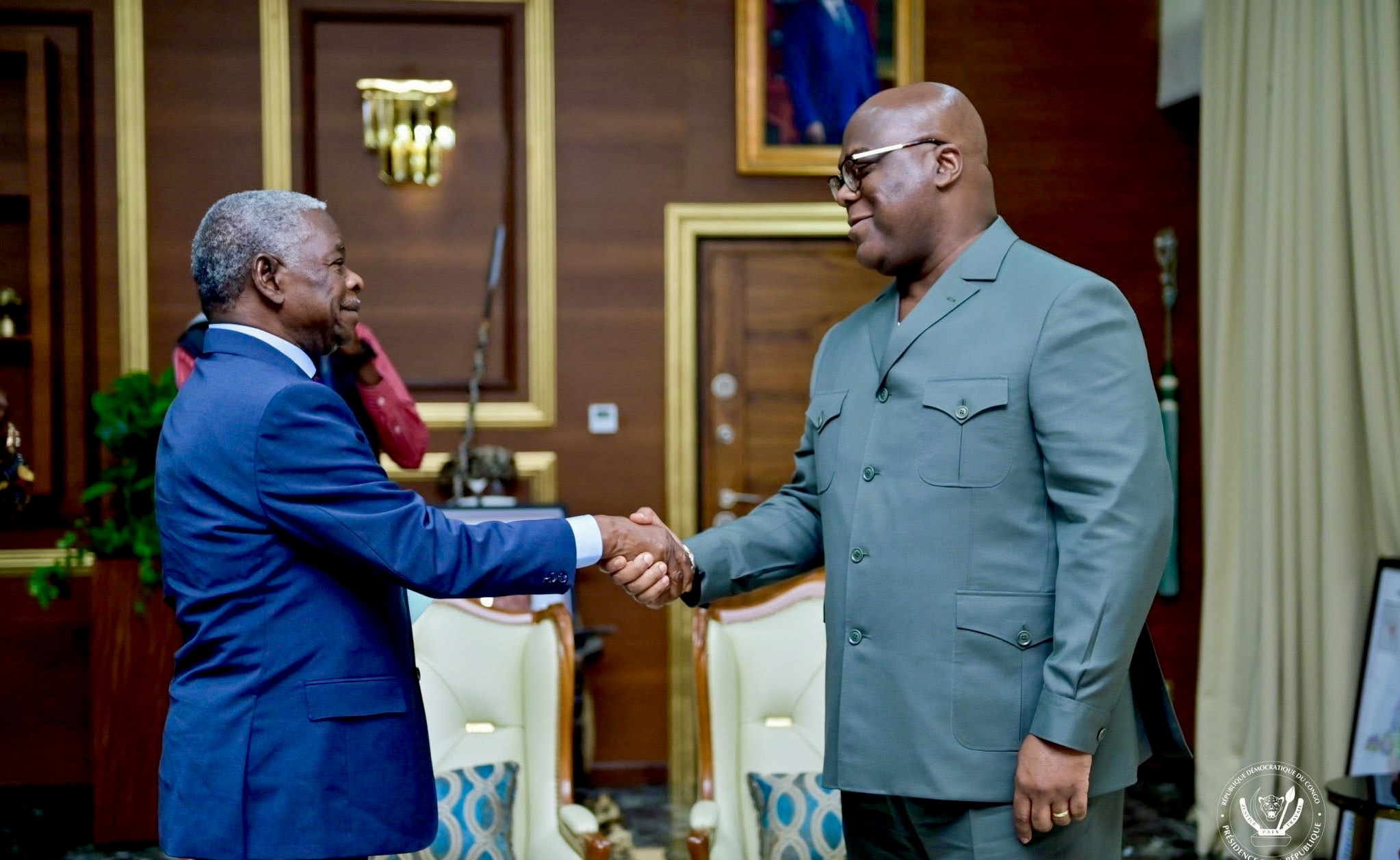 Partition d’honneur: Félix Tshisekedi salue la carrière de Sam Mangwana ...